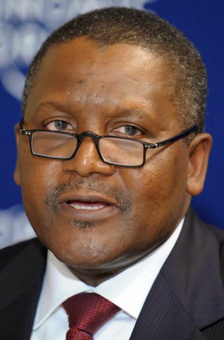 Who Is Aliko Dangote The Richest Black Man In The World Celebra Fm